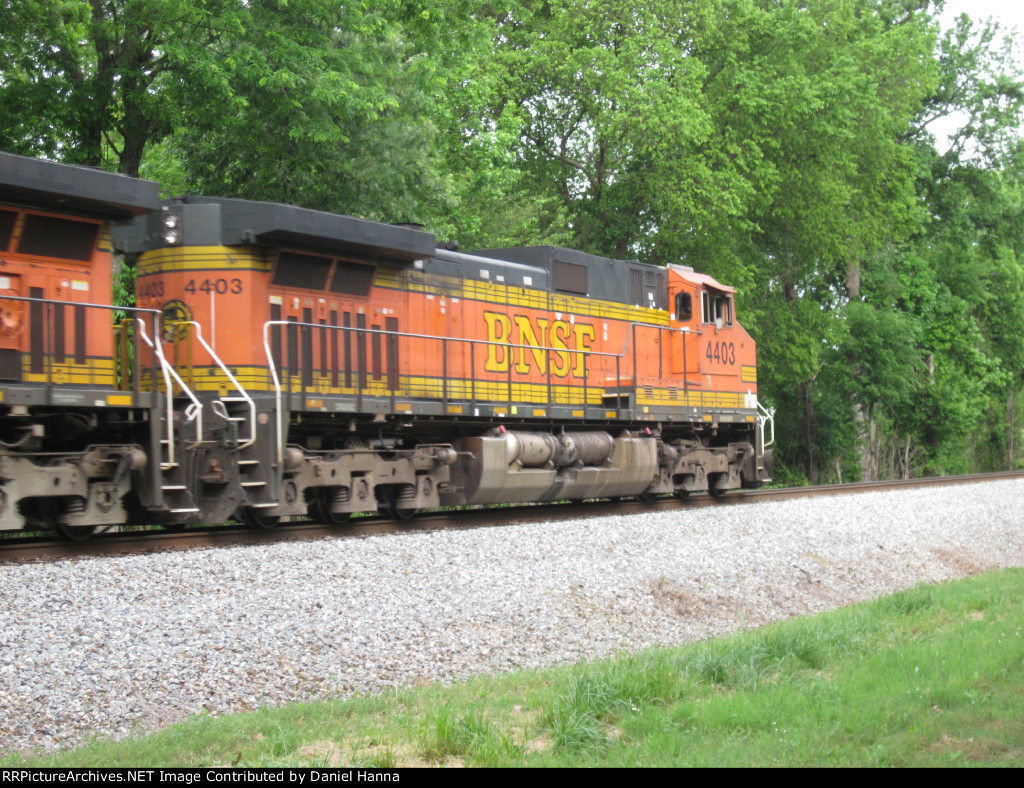 BNSF 4403